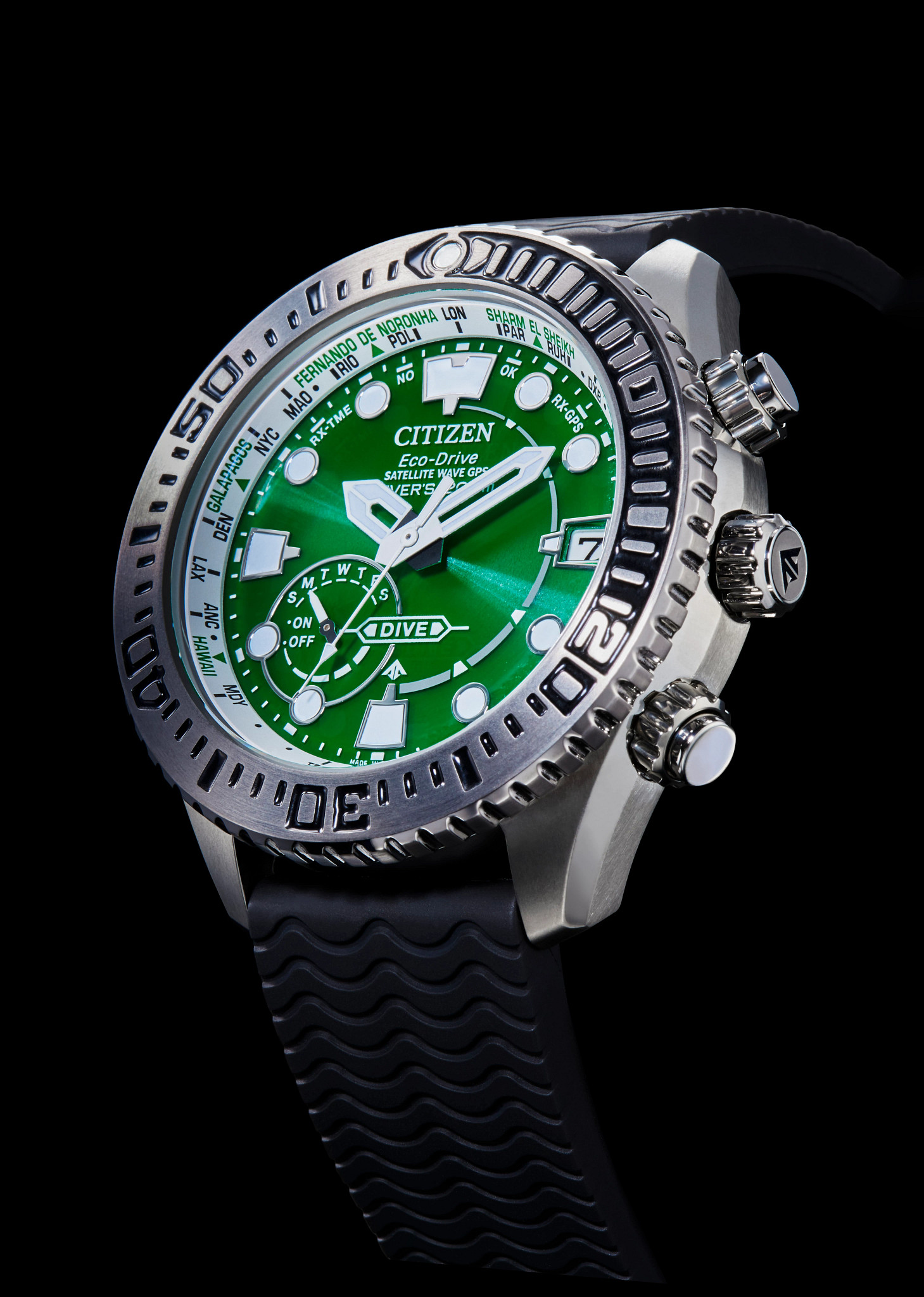 Satellite Wave GPS Diver 200M Green Dial Polyurethane Strap CC5001-00W ...