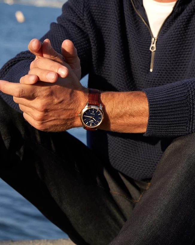 Rolan Navy Dial Leather Strap AW0096-06L | CITIZEN