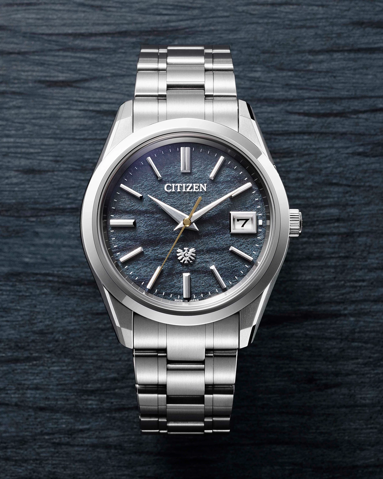 The CITIZEN Blue Dial Super Titanium Bracelet AQ4100-65L | CITIZEN