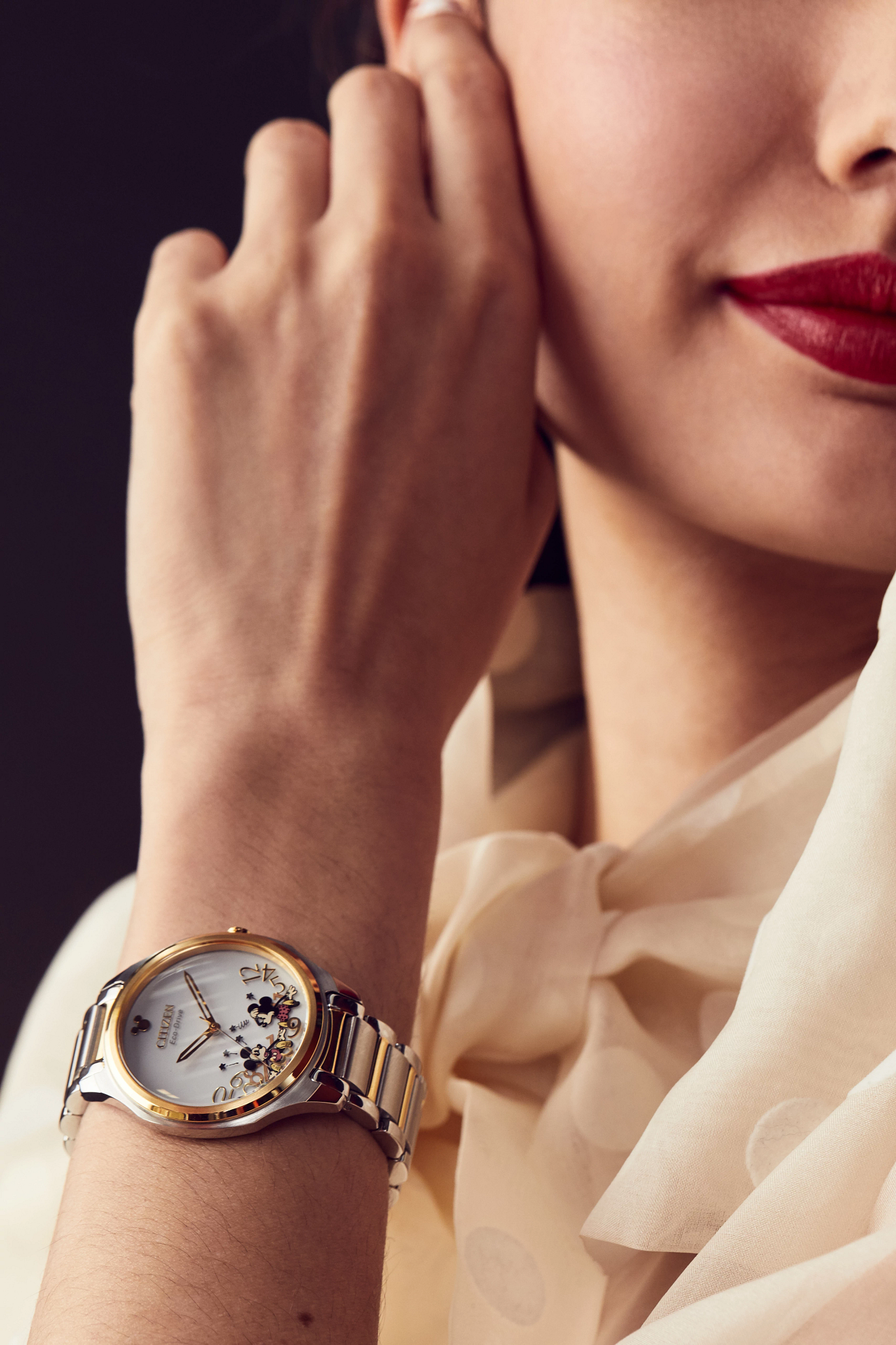 Falling Mickey & Minnie Silver-Tone Dial Stainless Steel Bracelet ...