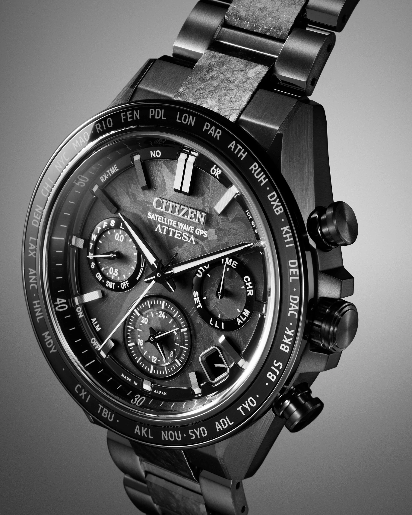 ATTESA HAKUTO-R Black Dial Super Titanium with DLC Coating Bracelet ...